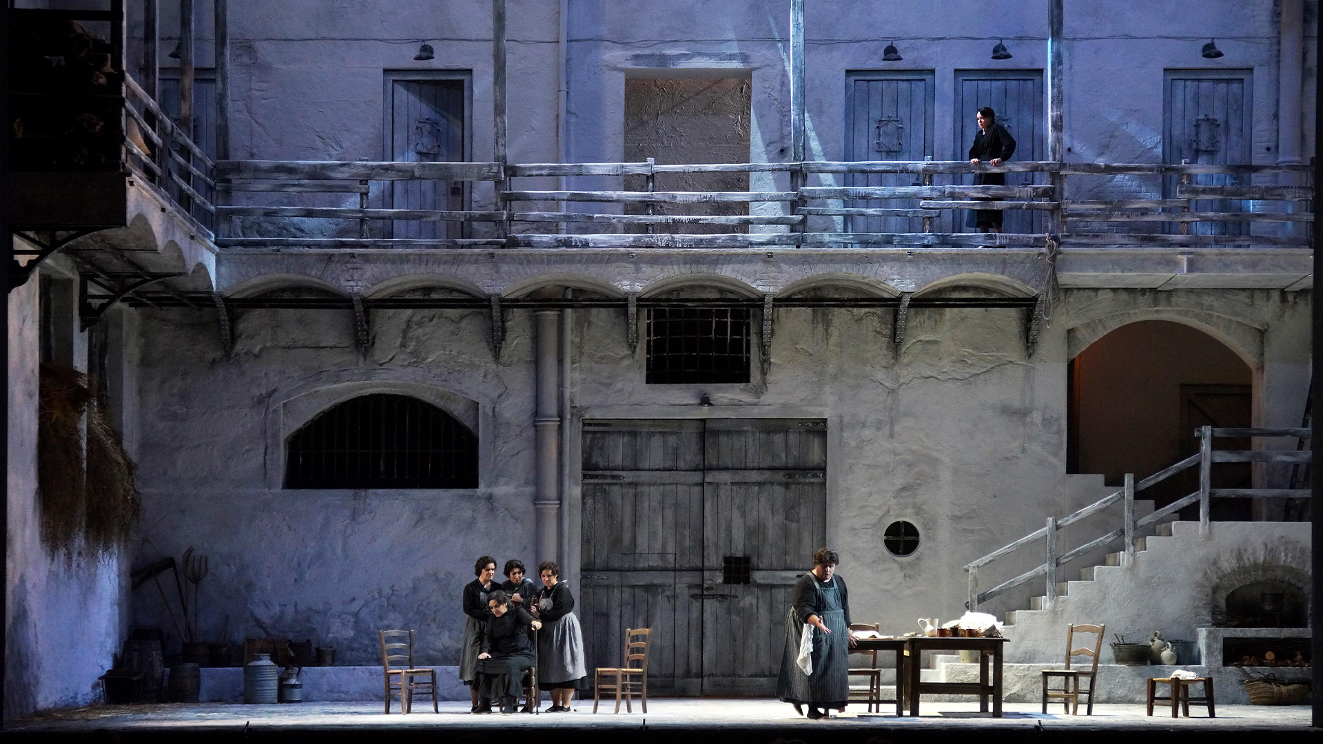 Escenografía La Casa de Bernarda Alba - Proasur Escenografía La Casa de Bernarda Alba - Proasur